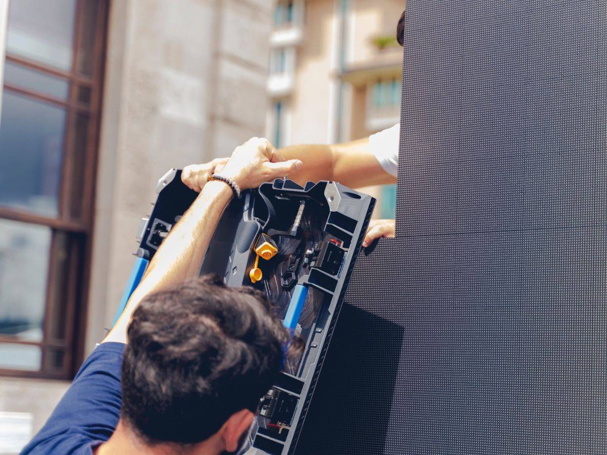 Programmable LED Sign Services | Installation & Ad Management