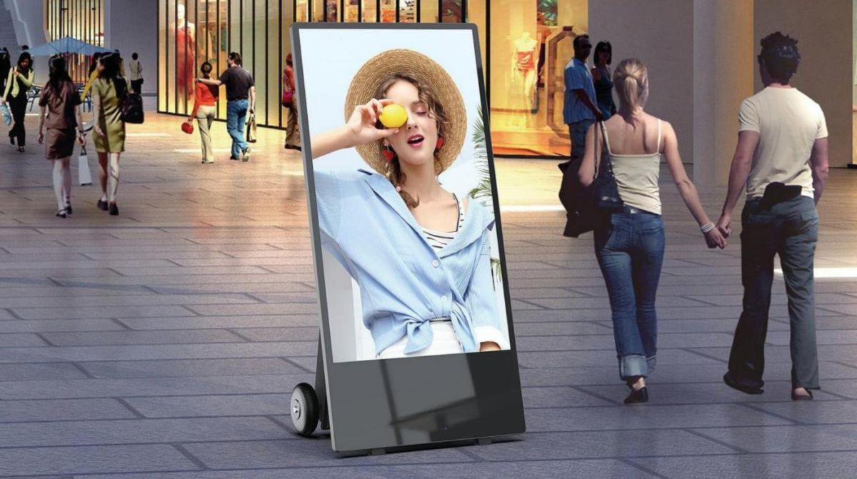 Outdoor LCD & LED Displays | Outdoor Digital Screens